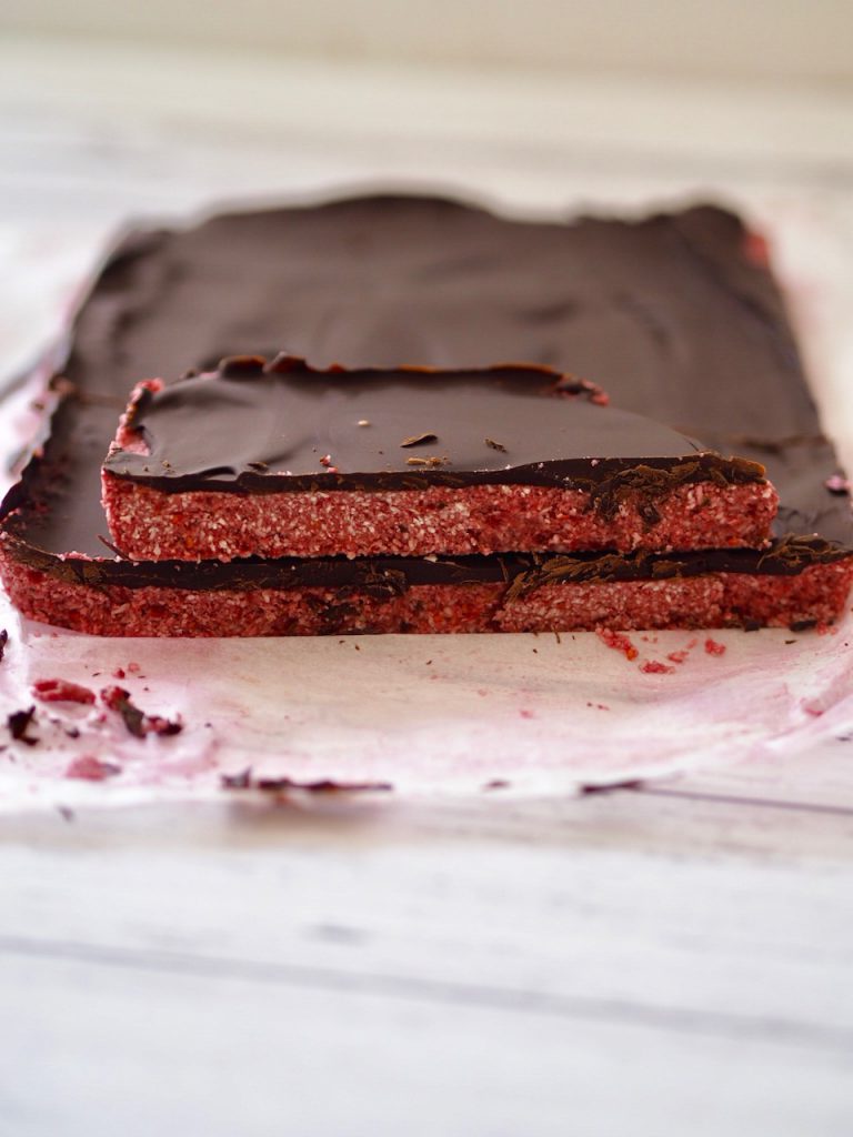Healthier Cherry Ripe Slice - This Is Cooking for Busy MumsThis Is ...