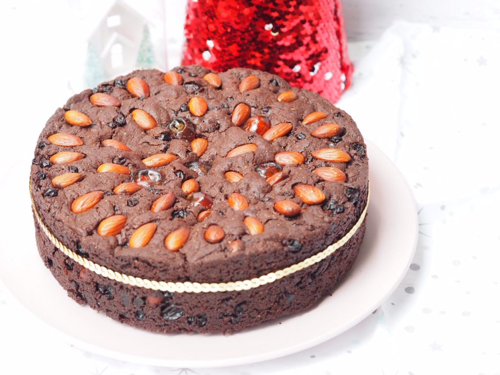 Chocolate Fruit Cake - This Is Cooking for Busy MumsThis Is Cooking for ...